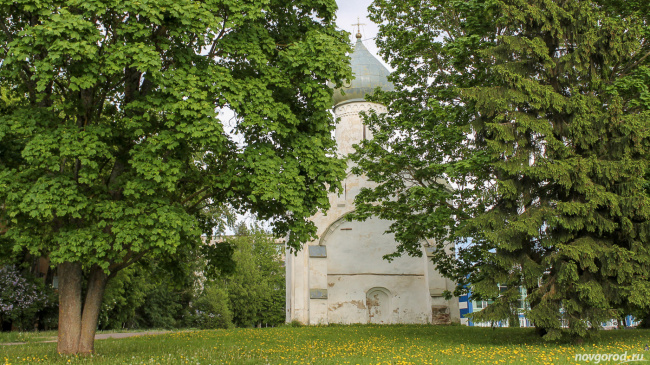 [7] Скверы Великого Новгорода